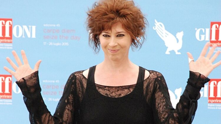 Veronica Pivetti svela l'identità della sua amica speciale | Contrataque